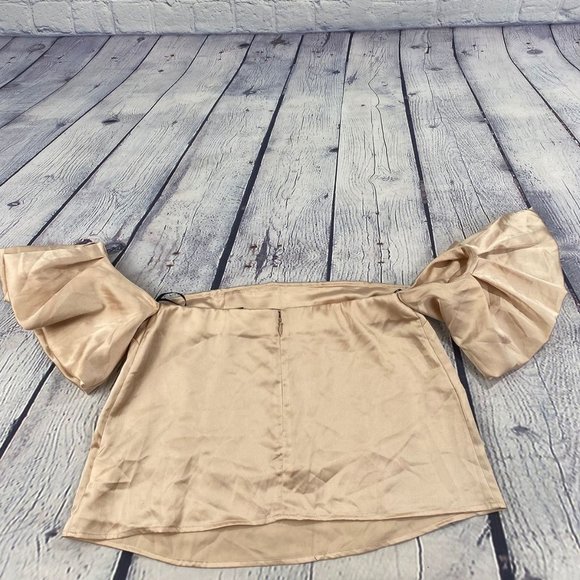 Forever 21 | Tops | Nwt Forever 2 Off Shoulder Tan Satin Cropped Top ...